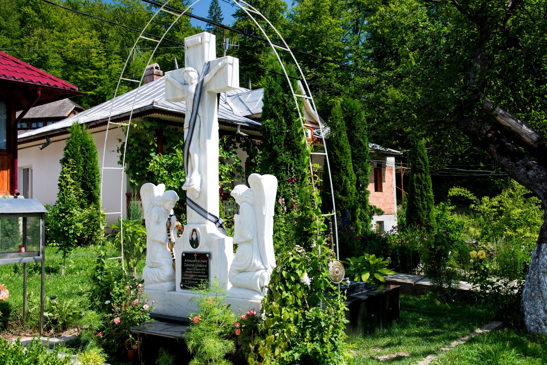 Părintele Zenovie Ghidescu | Mănăstirea Nechit